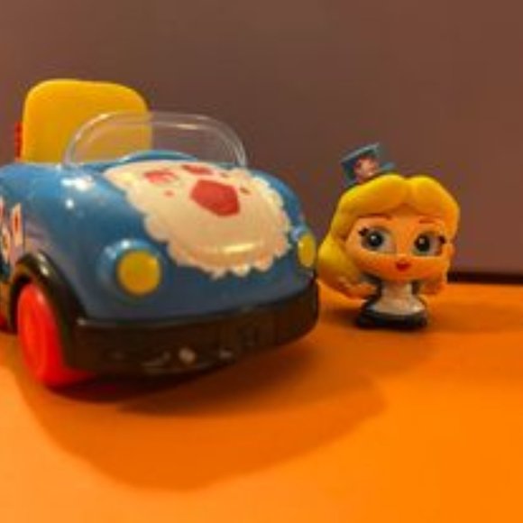 Disney | Toys | Disney Doorables Lets Go Alice In Wonderland | Poshmark